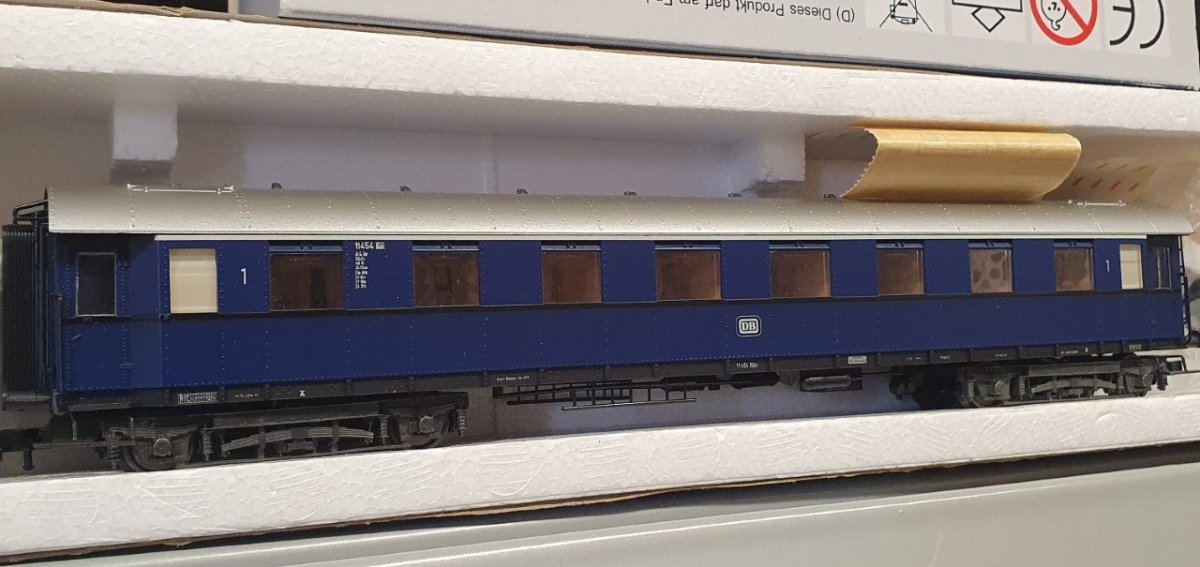 Liliput HO 84503 DB personvogn 1 kl. Blå - Spor HO Liliput lokomotiver ...